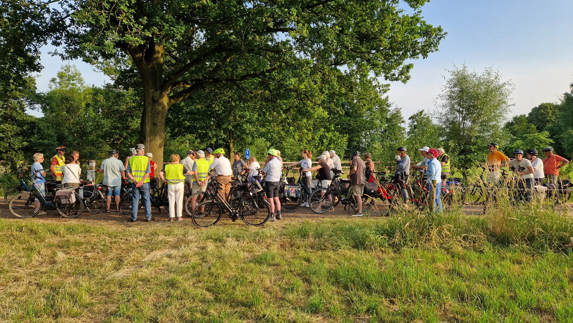 Bike tour Merksplas with Gilde De Baronie (80 km) - Explore Breda