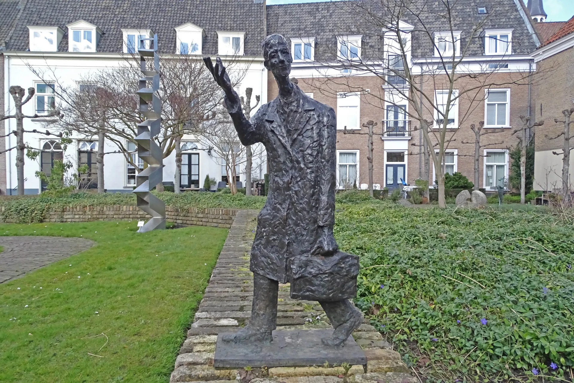 Mr. Muller - Explore Breda