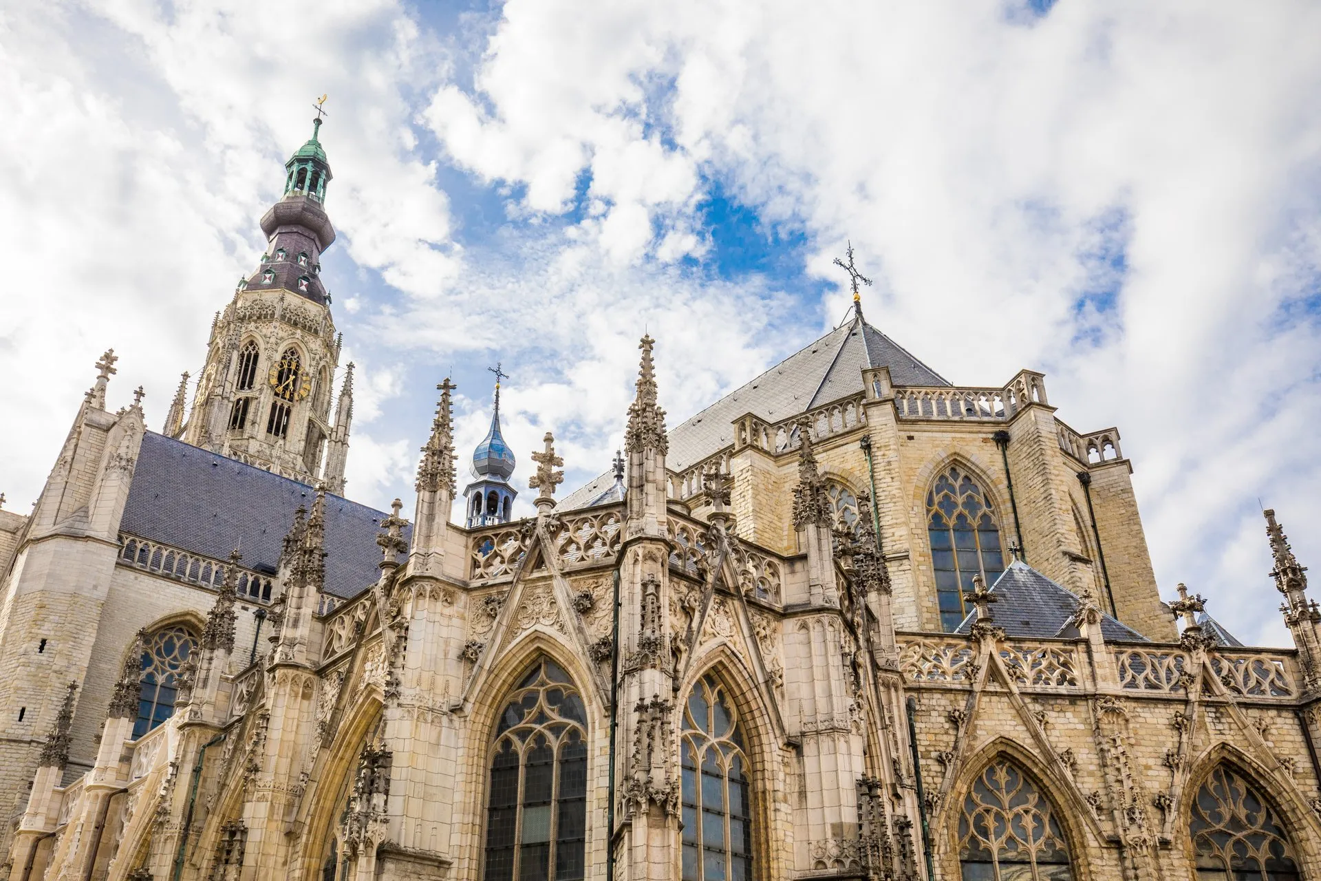 Grote Kerk Breda bezienswaardigheid - Explore Breda
