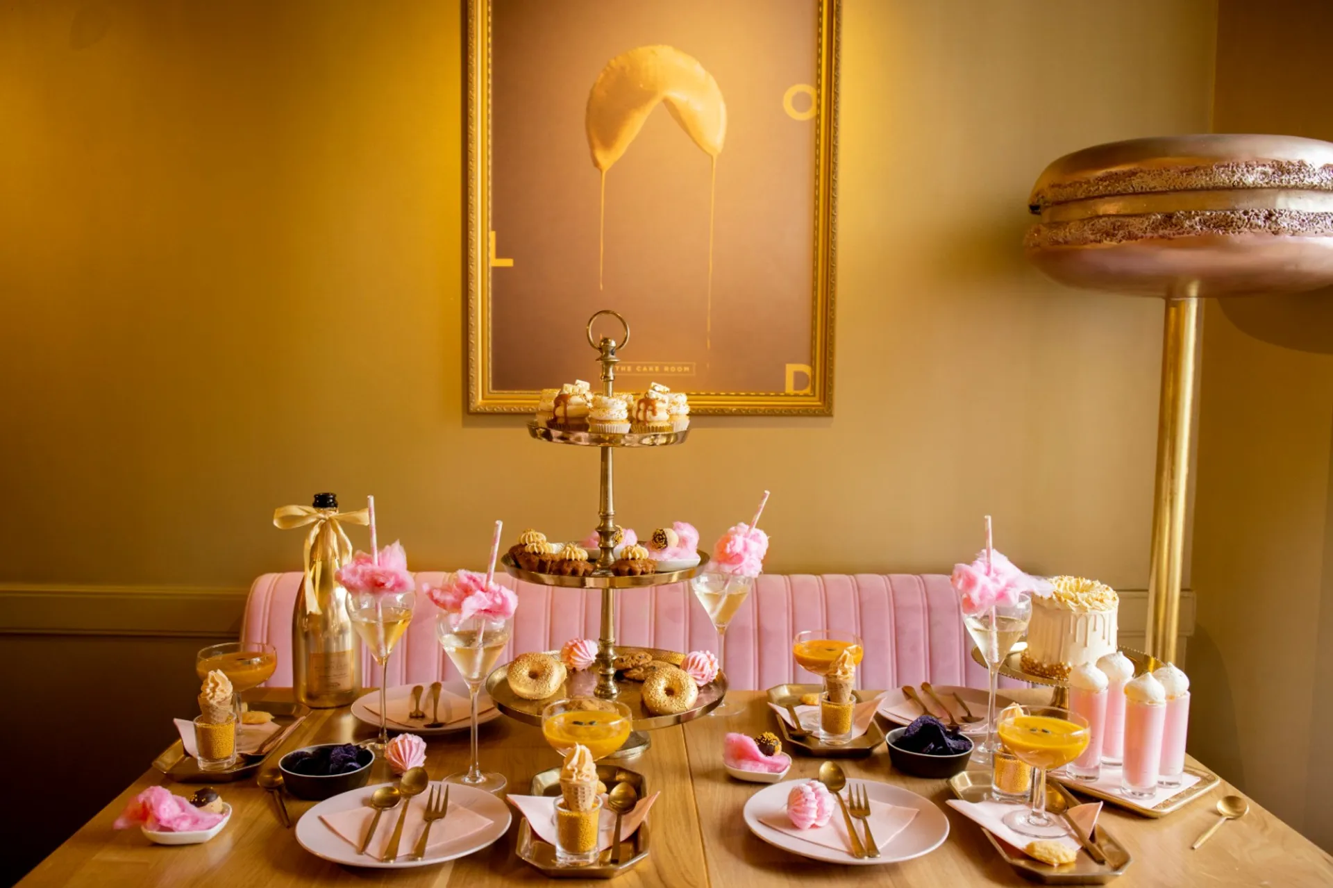 High tea in Breda - Explore Breda