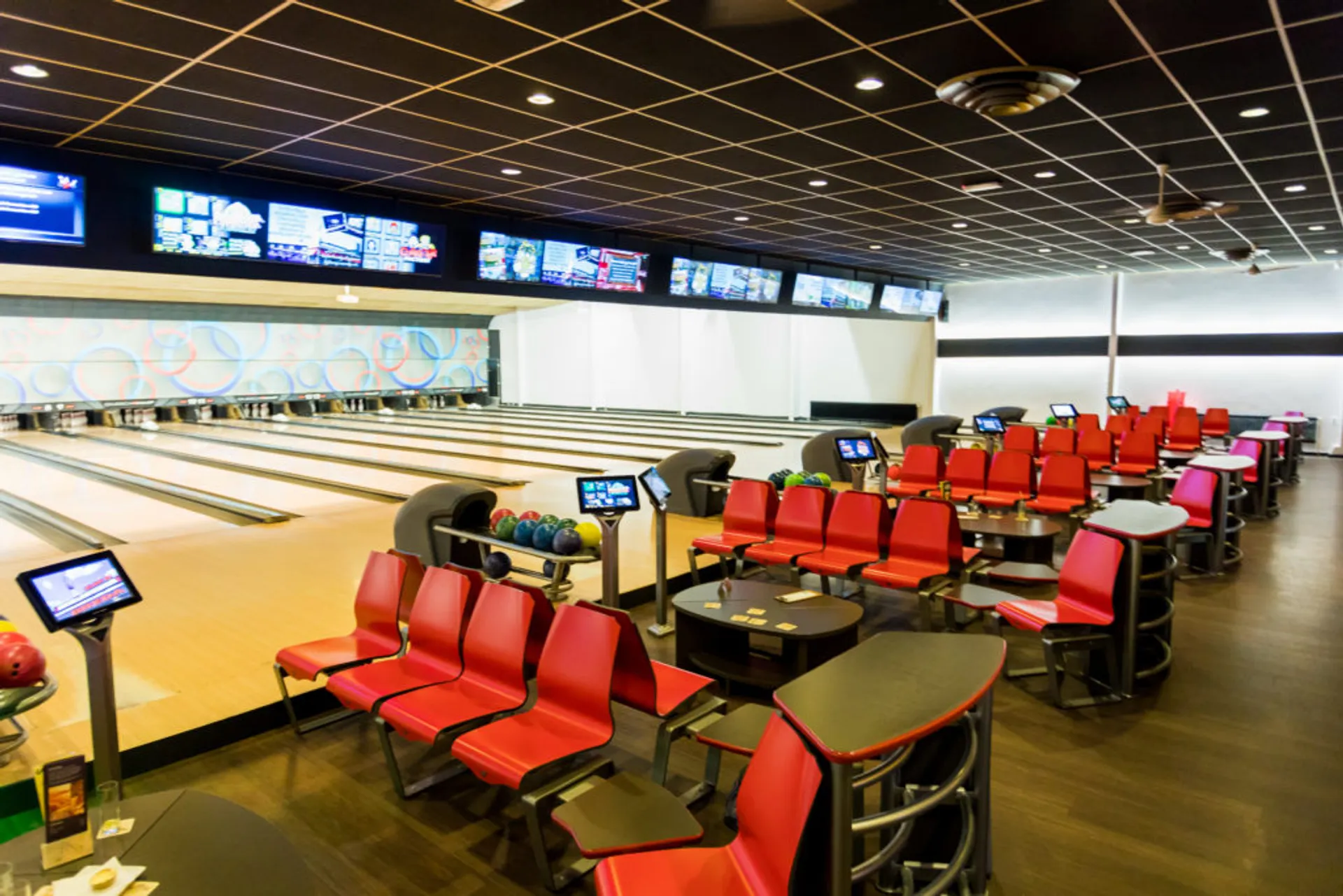 Bowling & Party center Breda - Explore Breda